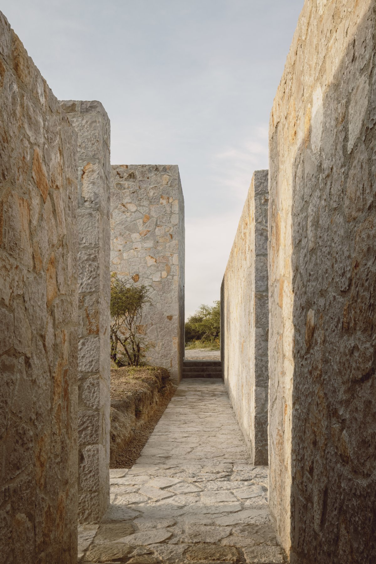 YinjiSpace - HW Studio x Enso House II